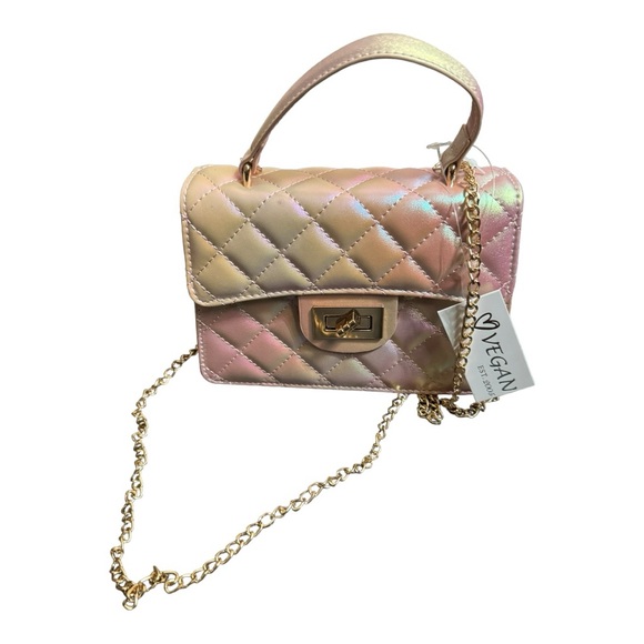 vegan | Bags | Nwt Pink Metallic Tone Diamond Pattern Silicone Purse ...